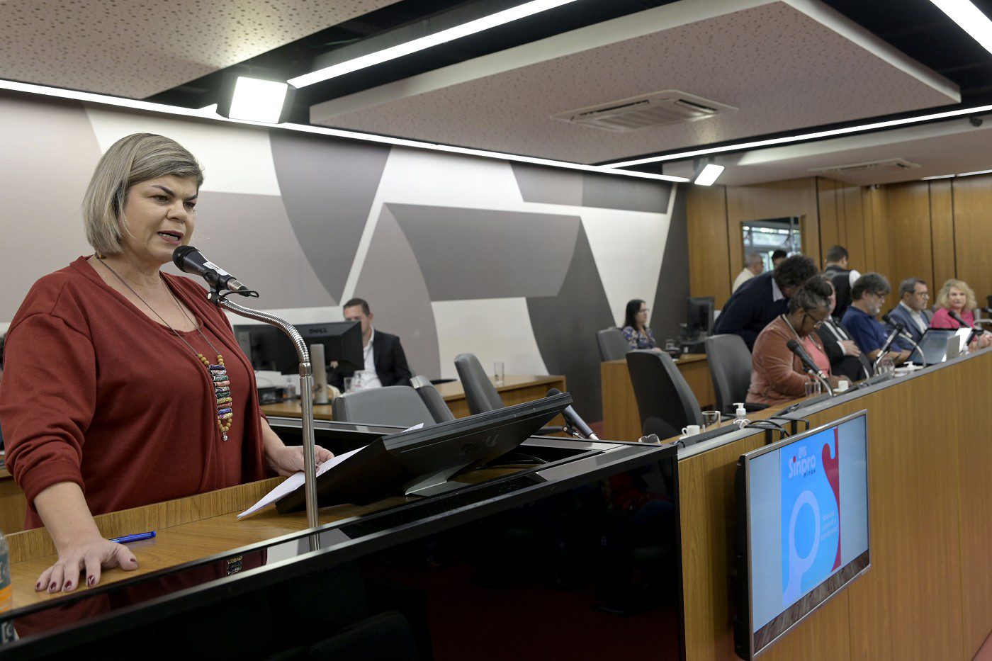 Sinpro Minas recebe homenagem na ALMG por seus 90 anos – Sinpro Minas